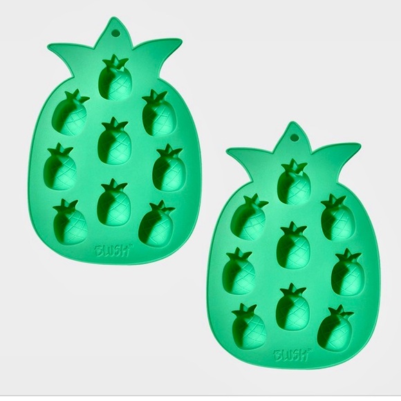 Blush | Kitchen | 425 New Blush Pineapple Ice Trays | Poshmark